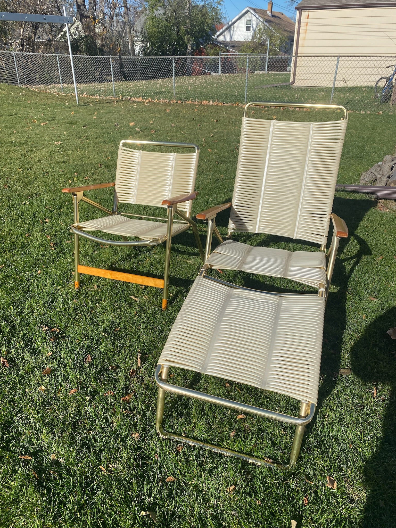Vintage outdoor lounge chairs – Vintage Junkie MKE